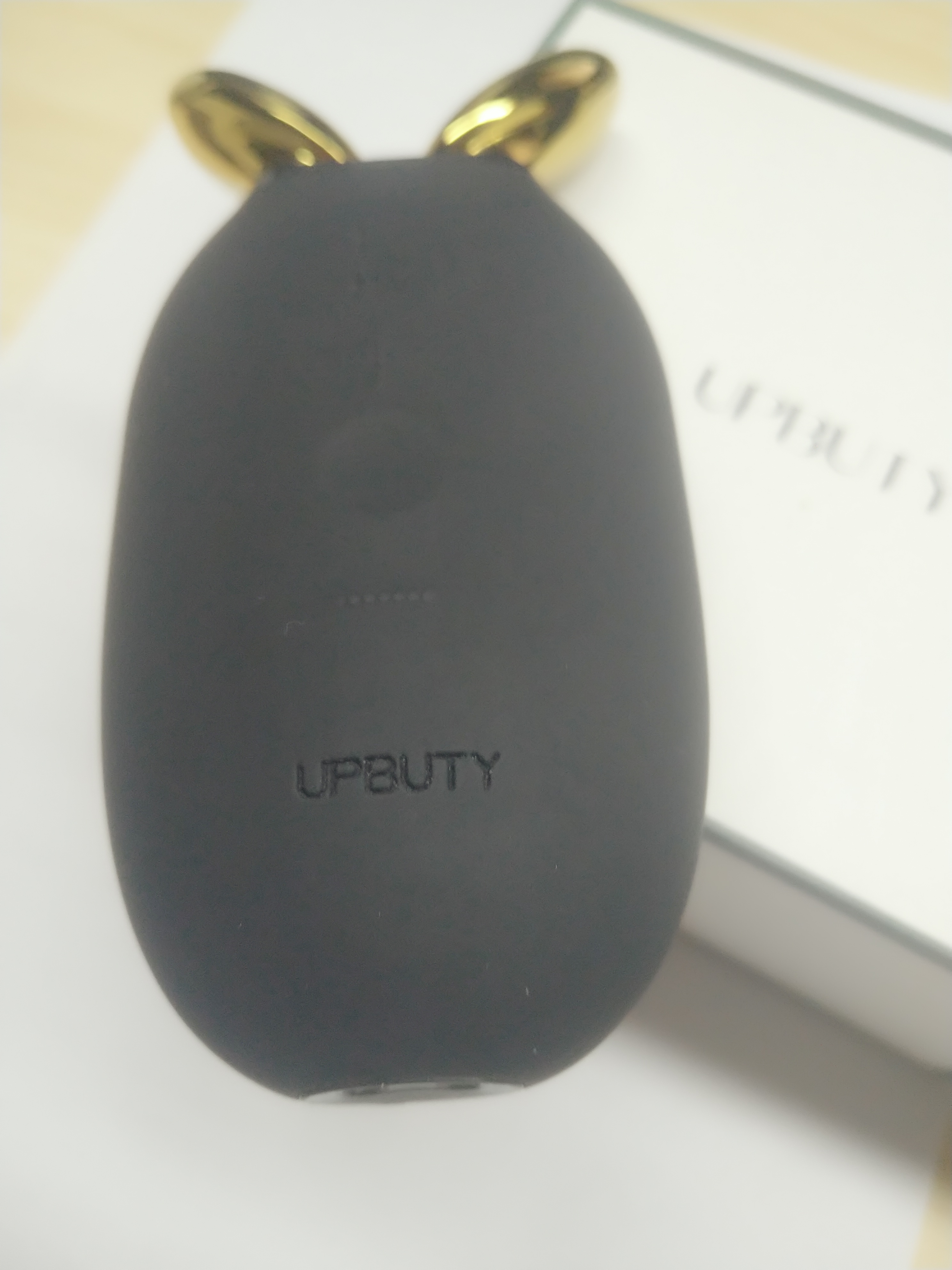 UPBUTY DORKASE Lifting & Firming Face Slimming Device